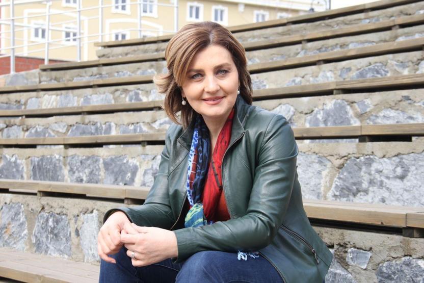 İnci Ertuğrul gerçekten 61 yaşında mı? - Magazin Haberleri