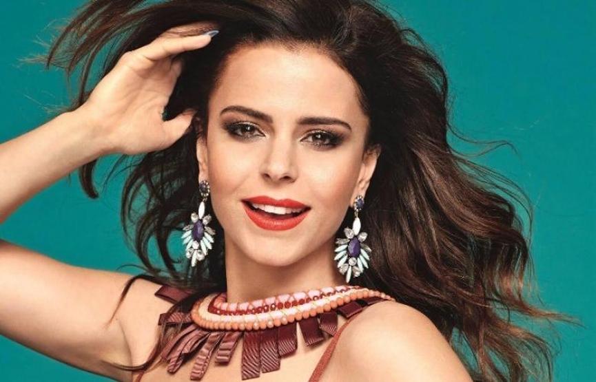 Simge: En yakın arkadaşım sevgilimi elimden aldı - Son Dakika Magazin ...