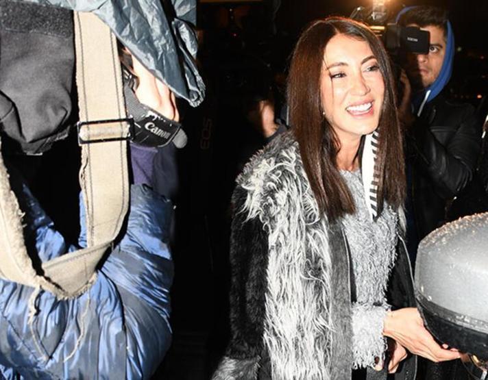 Merve Oflaz-Allan Hakko kol kola görüntülendi - Son Dakika Magazin ...