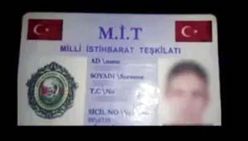 Üzerinden sahte MİT ve polis kimliği çıktı! Vurgun yapamadan yakalandı ...
