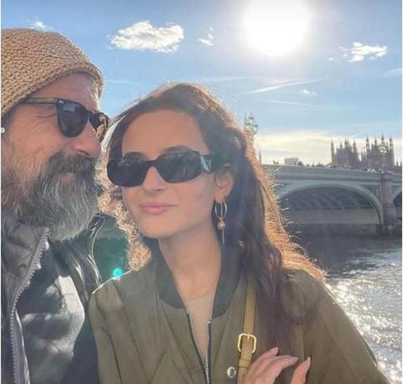 Feridun Düzağaç kızı ile pozlarını paylaştı - Magazin Haberleri