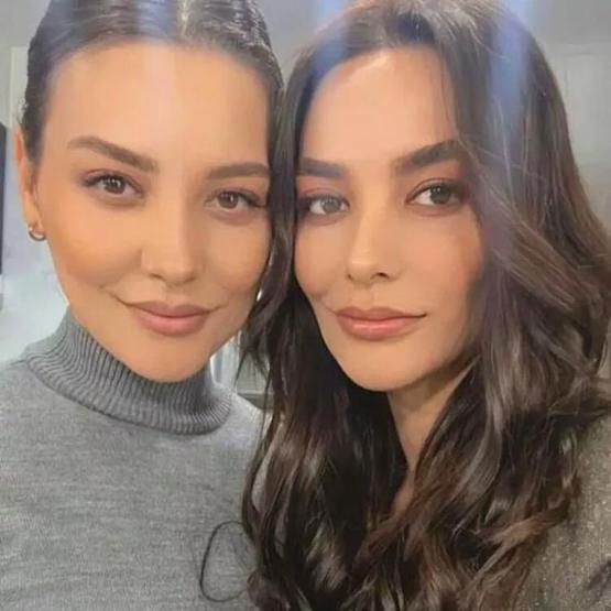 Hazal Filiz Küçükköse ikizi hakkında konuştu - Magazin Haberleri