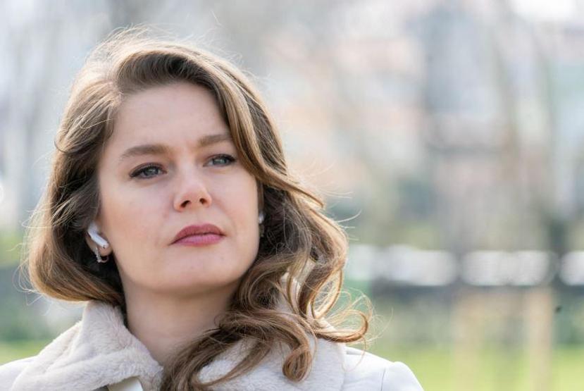 Nalan, Türkan'ın kuması mı olacak? Camdaki Kız 74. bölümde neler oldu ...