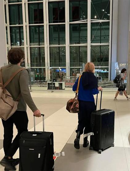 Tatil yorgunu aşıklar Tuba Ünsal ile Serdar Turan - Magazin Haberleri