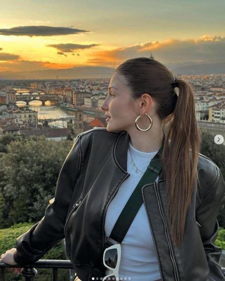 İlayda Akdoğan'dan mayolu pozlar - Magazin Haberleri