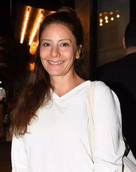 Arzu Oş: Kendime otosansür uyguluyorum - Son Dakika Magazin Haberleri