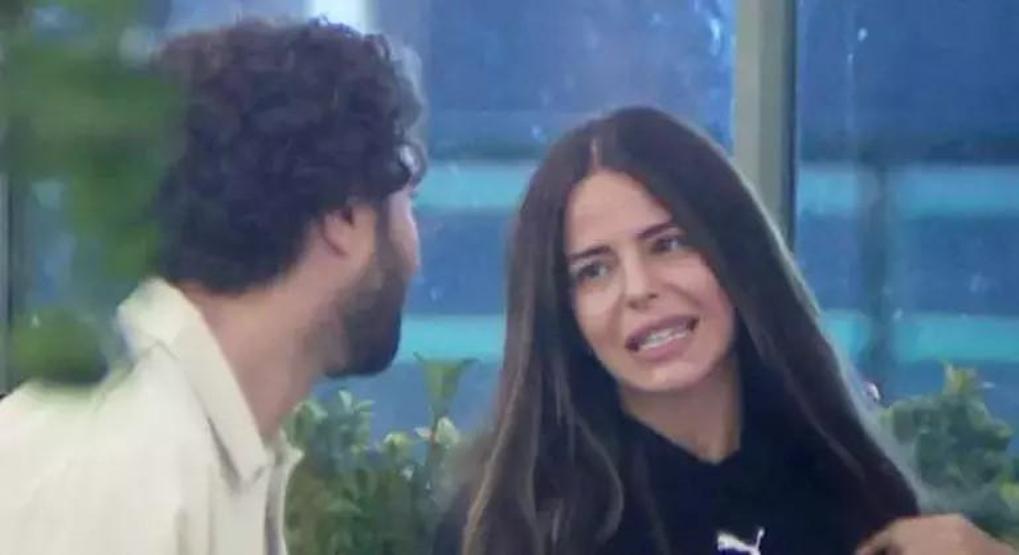 Simge Sağın makyajsız haliyle dikkat çekti - Son Dakika Magazin Haberleri