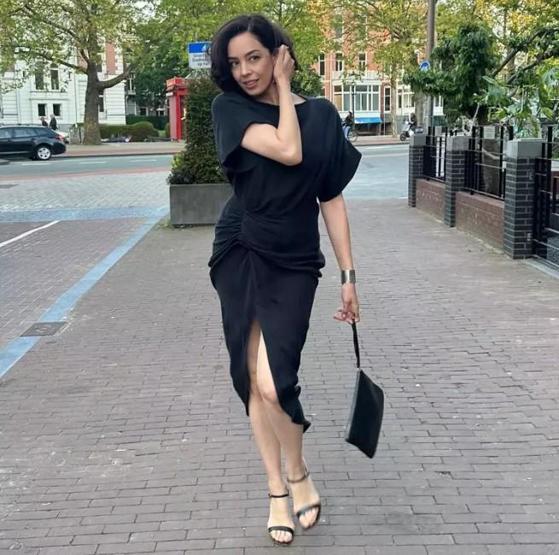 Yedi aylık hamile olan Azra Akın'dan cinsiyet açıklaması - Magazin ...