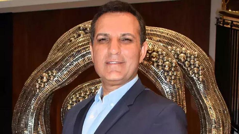 Rafet El Roman'dan estetik açıklaması: Herkes yaptırıyor! - Magazin ...