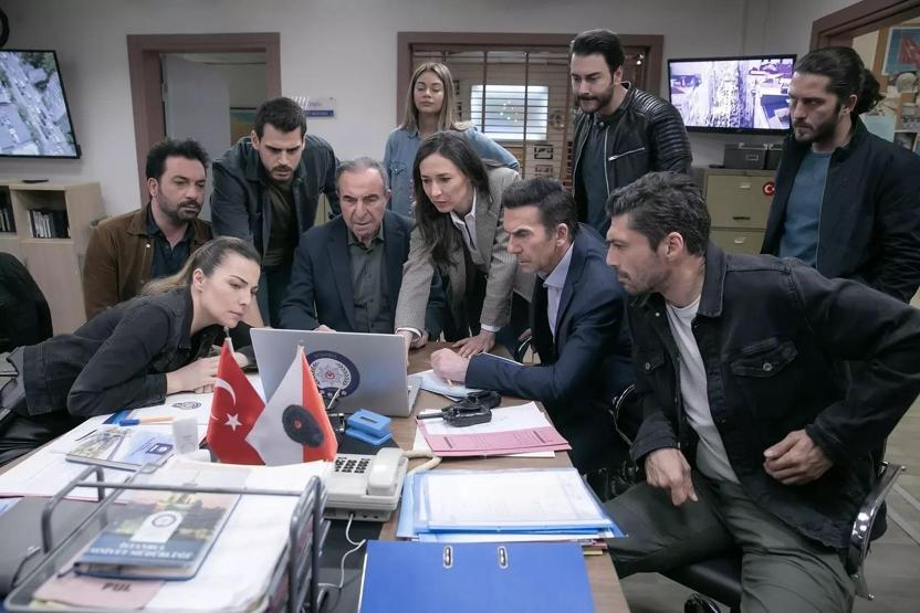 ARKA SOKAKLAR 673. BÖLÜM İZLE! Kanal D Arka Sokaklar son bölüm full ...