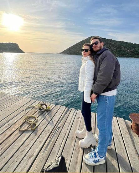 Aşk-ı Memnu'nun Cemile'si Pelin Ermiş, sevgilisinin doğum gününü bakın ...