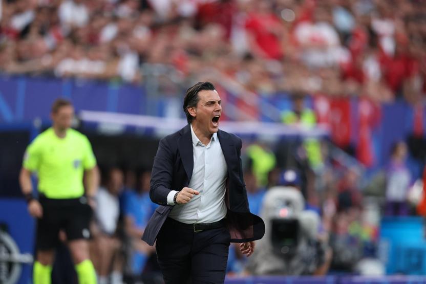 Beşiktaş'ın genç yıldızı Mustafa Erhan Hekimoğlu, Cenk Tosun'un yerini ...