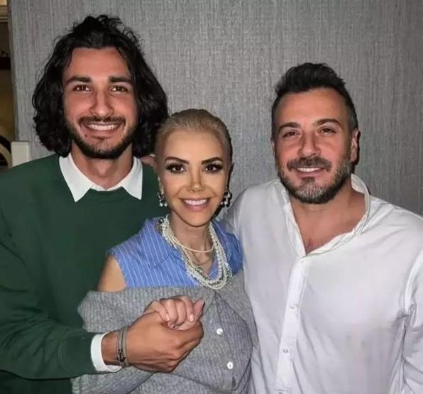 Tanyeli Instagram'dan paylaştı, takipçileri şaşırdı! 'Boyunca çocukları ...