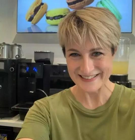 Bir dizi setinde kansere yakalandığını öğrenmişti! Canan Ergüder ...