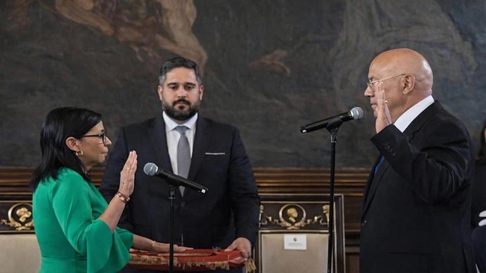 Maduro'nun 'Prensi' babasının yerine mi geçiyor? - CNN TÜRK Son Haberler