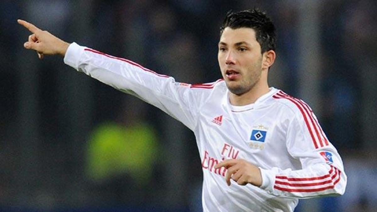 Hamburg Tolgay Arslan'ı gönderiyor - Spor Haberleri