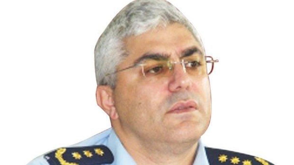 Gezici amire ihraç kararı - CNN Türk Sondakika Haberler