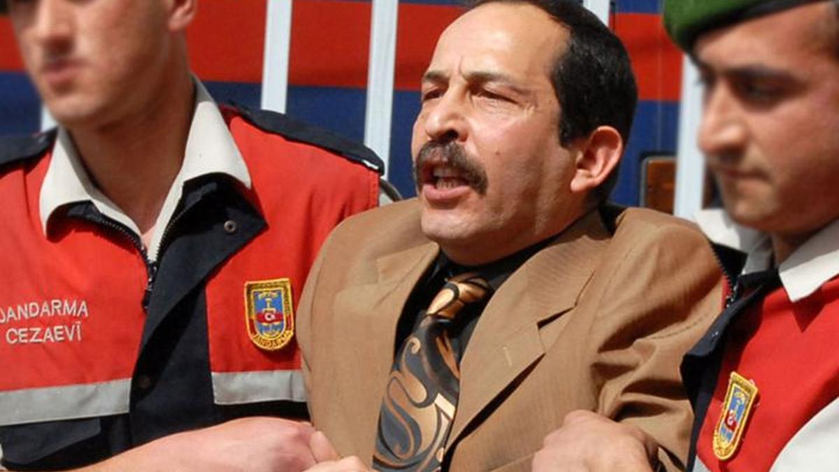 Nuri Ergin'in oğullarına operasyon - CNN Türk Sondakika Haberler