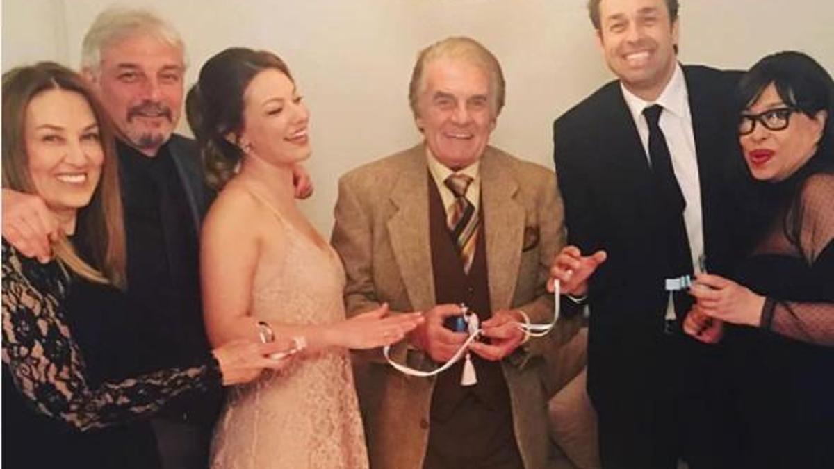 Umut Sezgin nişanlandı - Son Dakika Magazin Haberleri