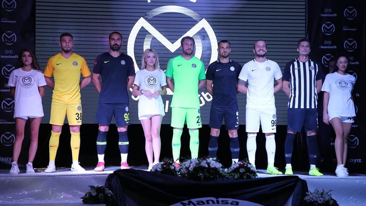 Manisa Futbol Kulübü'nün yeni logosu ve formaları tanıtıldı - Son ...