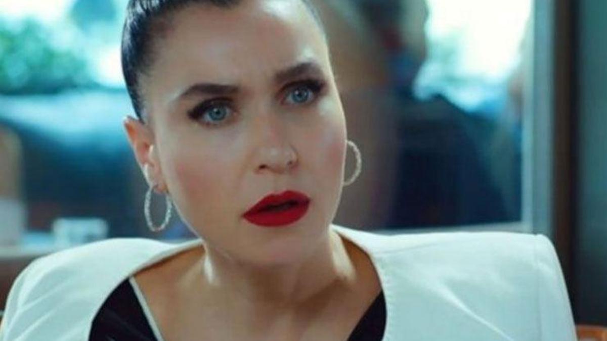 Şevval Sam Instagram'da fırtınalar estirmeye devam ediyor - Son Dakika ...