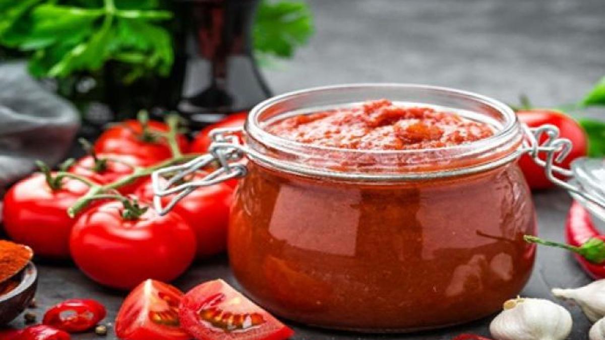 Evde Salça Tarifi: Evde Salça Nasıl Yapılır? Evde Kolay Salça Yapımı ...