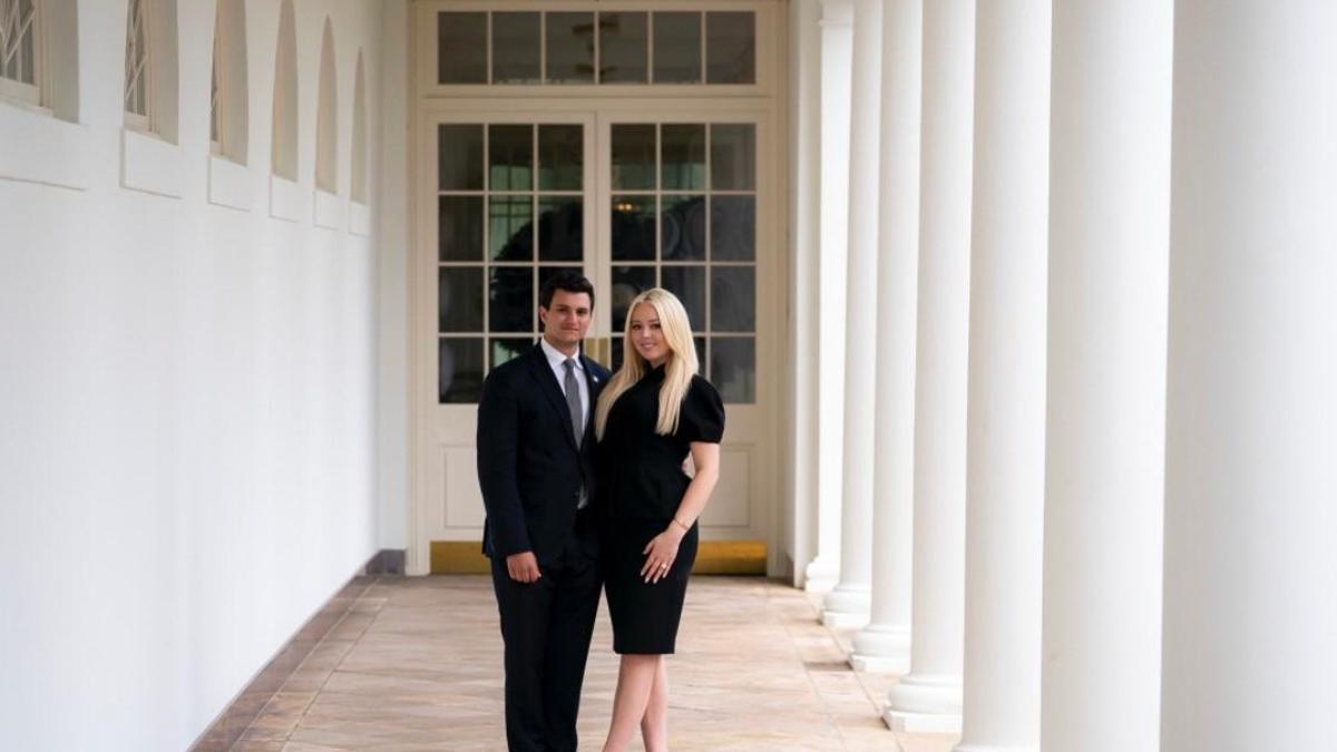 Trumpın Beyaz Saraydaki son gününde kızı Tiffany nişanlandı - Son ...