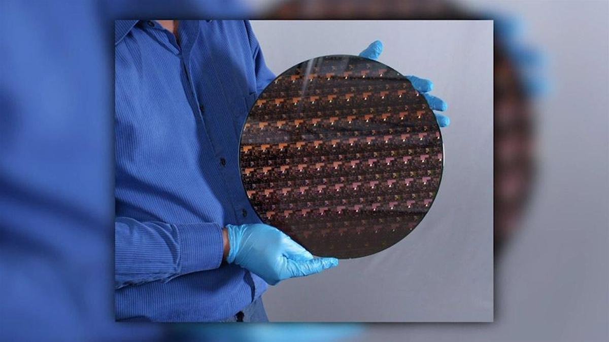 IBM'den dünyanın en küçük çipi - Dünyadan Haberler | Video