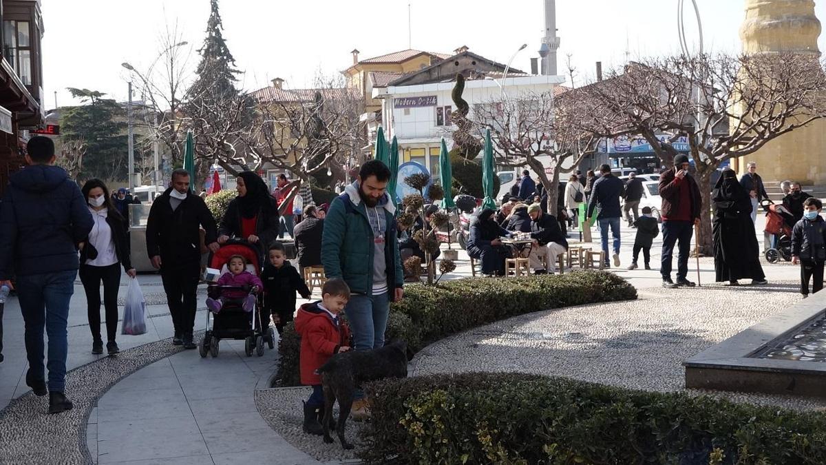 Çorum Valisi Çiftçi: Test yaptıran 5 kişiden 2'si pozitif - Günün Haberleri Çorum Valisi Çiftçi: Test yaptıran 5 kişiden 2'si pozitif - Günün Haberleri