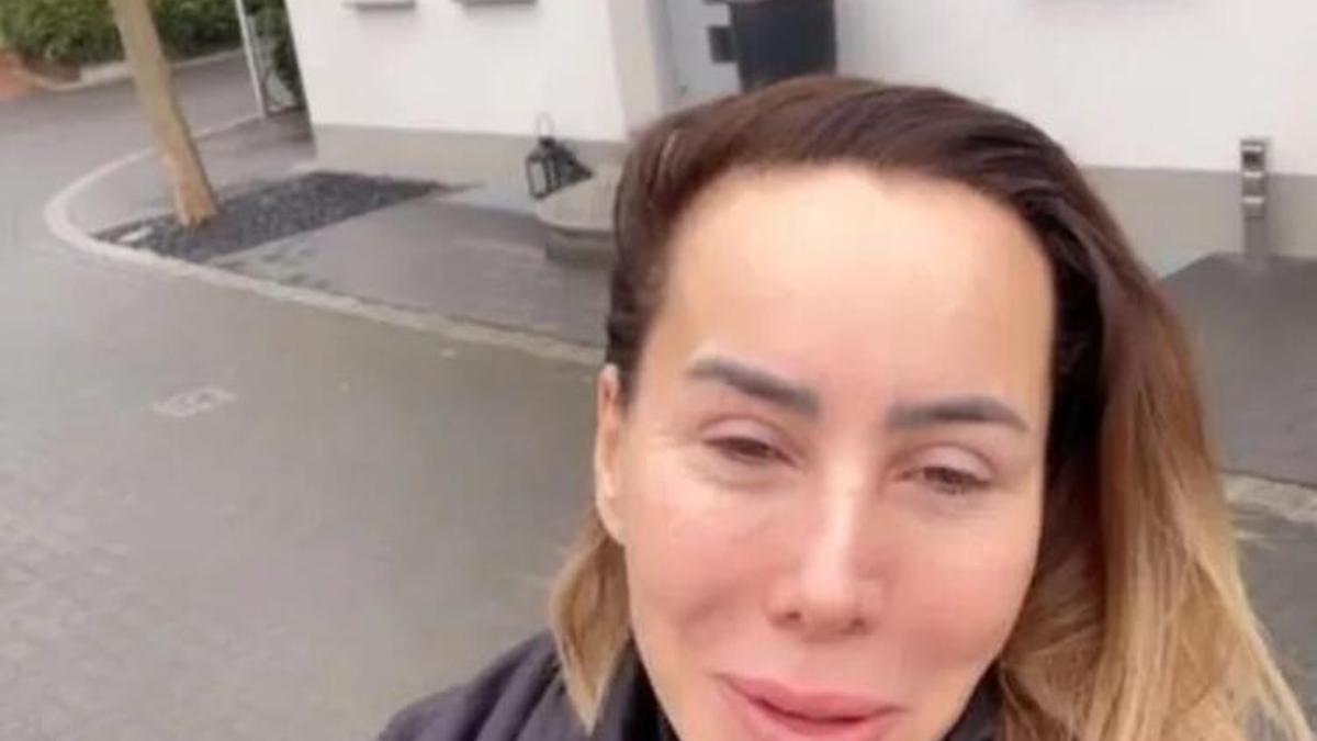 Asena defileye hazırlanıyor - Magazin Haberleri