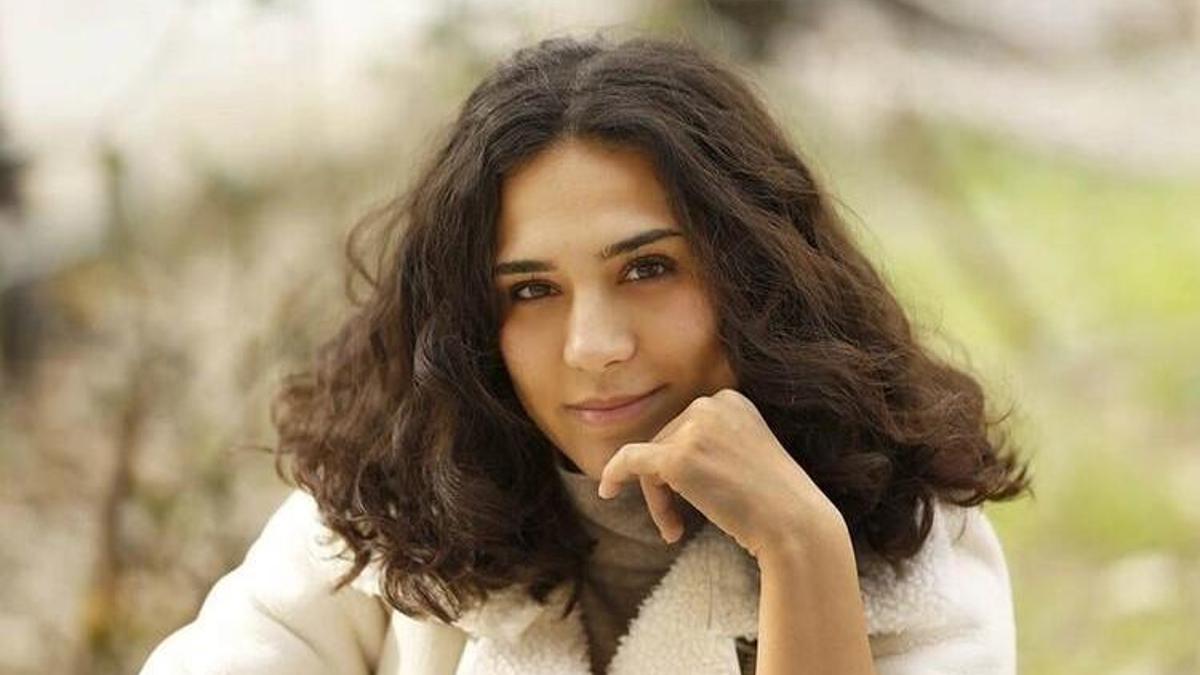 Yaprak Dökümü'nün Ayşe'sinin son hali dikkat çekti - Magazin Haberleri