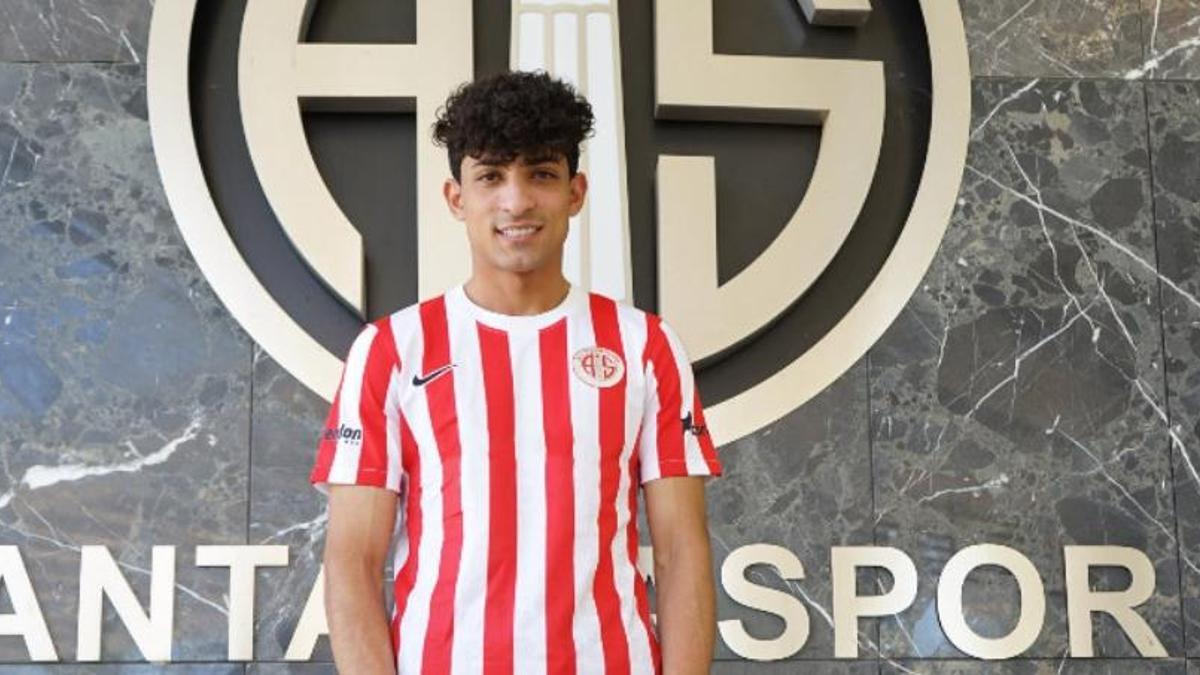 Iraklı Ali Jasim, 3 yıllığına Antalyaspor'da - Futbol Haberleri