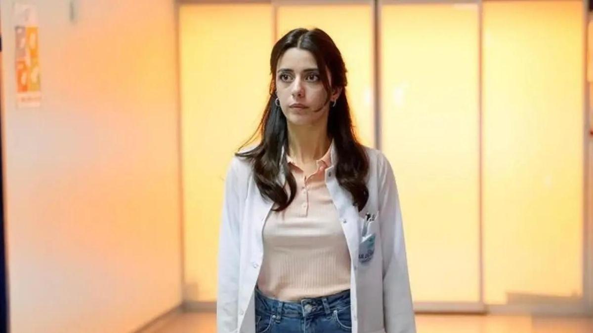 Altın Kafes Berna kimdir? Eda Nur Gülbudak kaç yaşında, hangi dizilerde ...