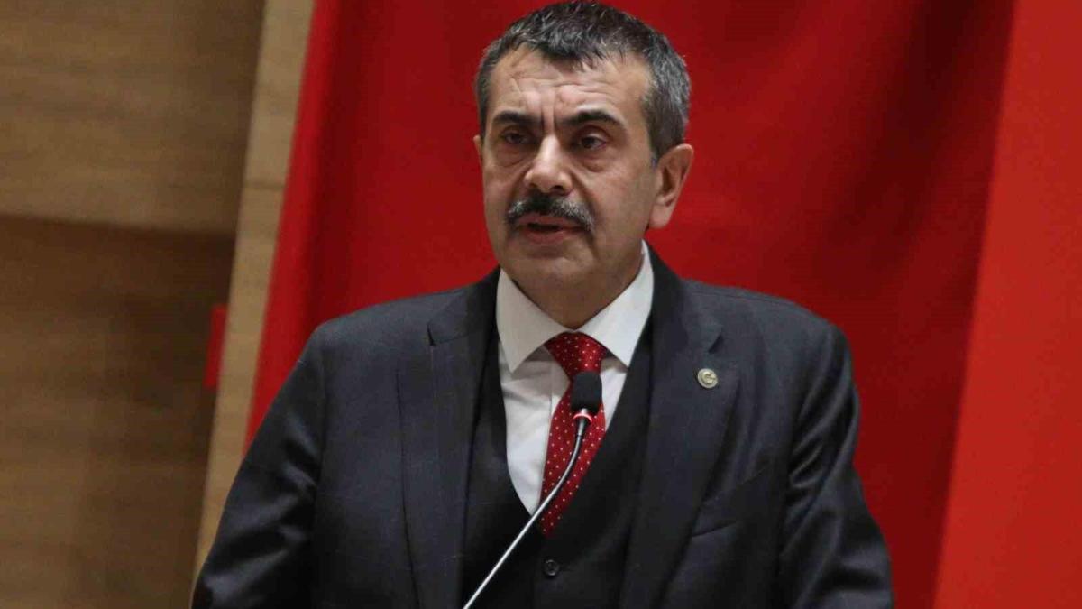 SON DAKİKA: Müfredat değişikliği tamamlanmak üzere, hangi sınıflarda ... SON DAKİKA: Müfredat değişikliği tamamlanmak üzere, hangi sınıflarda ...