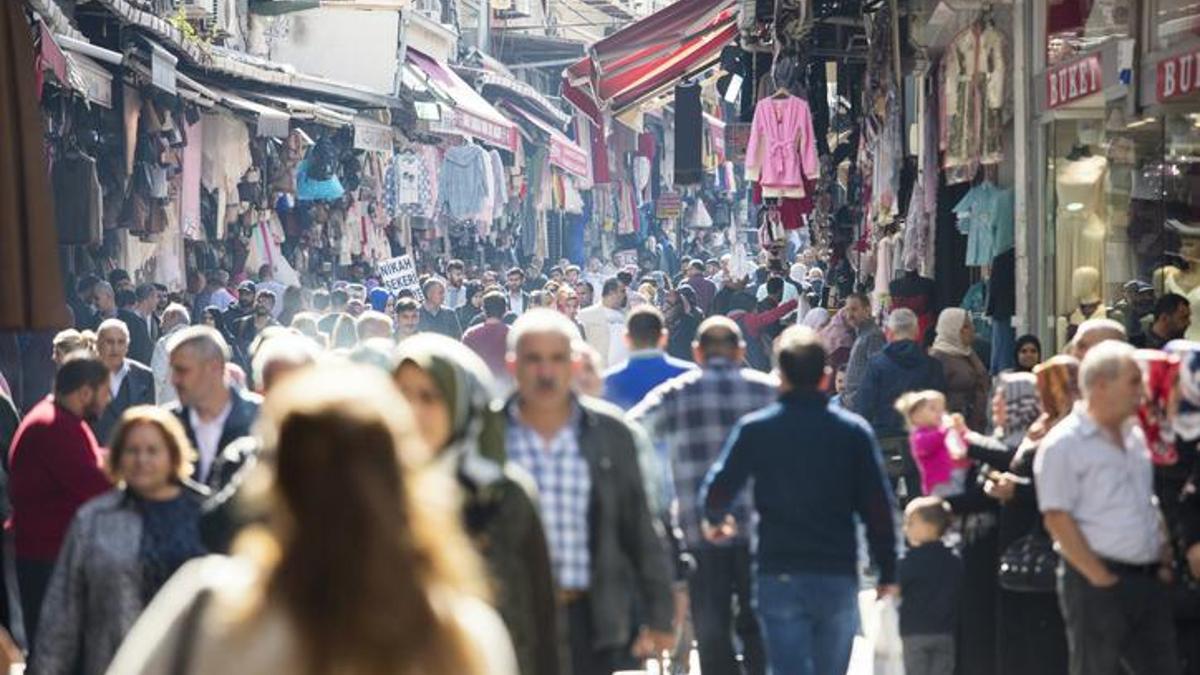 Türkiye yaşlanıyor! TÜİK rakamları açıkladı