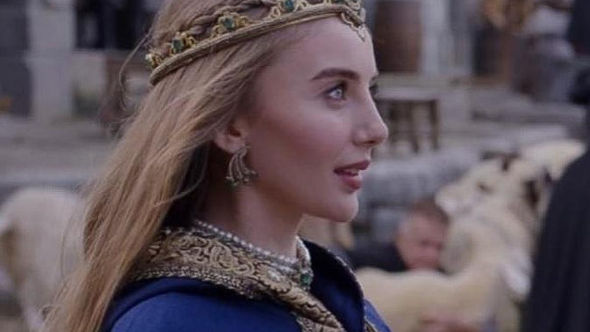 Anna Notaras kimdir? Mehmed Fetihler Sultanında Emel Özcan oynuyor ...