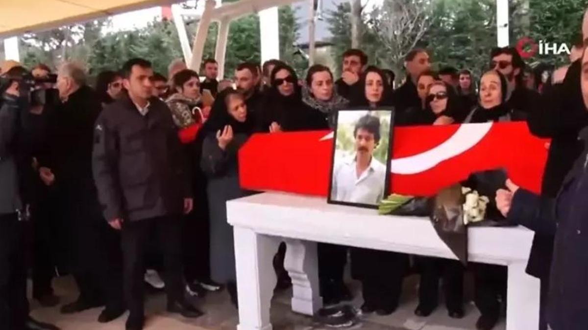 FERDİ TAYFUR CENAZE TÖRENİ CANLI İZLE