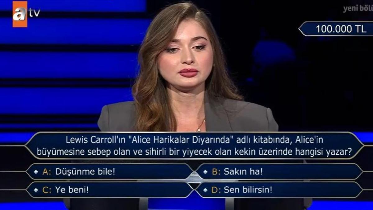 Alice Harikalar Diyarı kitabı! Alice'in büyümesine sebep olan ve sihirli bir yiyecek olan kekin ...
