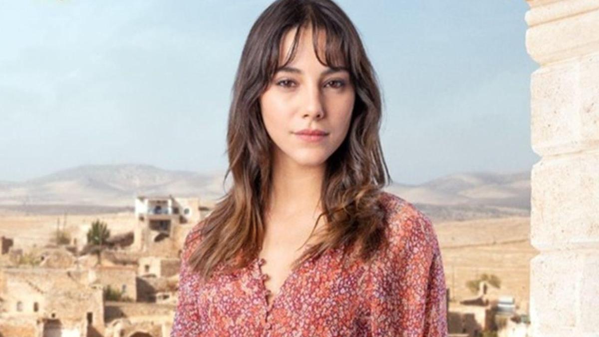 Dilin Döğer: Uzak Şehir Zerrin kimdir? Dilin Döğer kaç yaşında, hangi ...