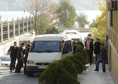 Poyrazköy kazıları: Yarbay Sezenler serbest - Günün Haberleri CNN Türk