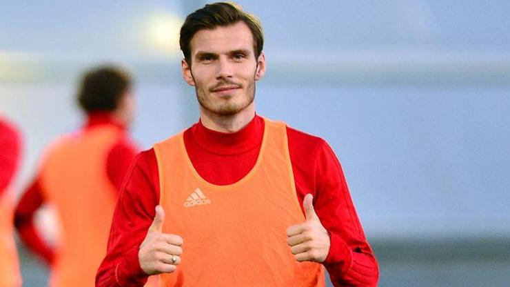 Elmar Bjarnason: Milli takımda olmak her futbolcunun hayali - Son ...