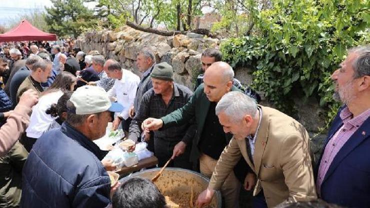 Niğde'de asırlık Helva Günü Şenliği - Merkez Haber