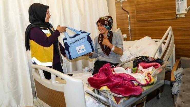 Van'da, 2 bin anneye bebek seti verildi - Van Haber