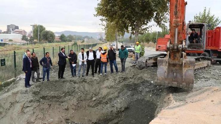 Başkan Bekler: 1350 metrelik bir yağmur suyu hattı döşüyoruz - Tokat Haber