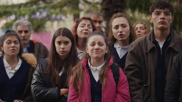 İnci Taneleri canlı izle! Dilber şarkısı gündem olmuştu! İnci Taneleri ...